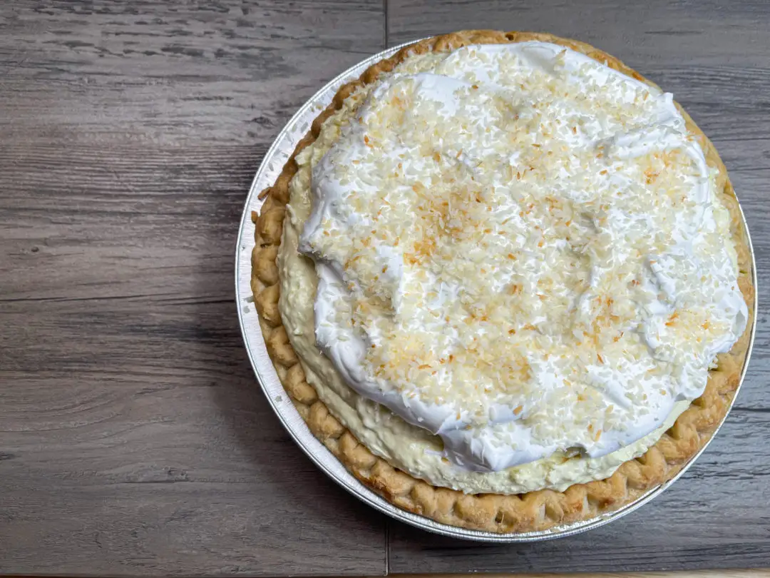 Luscious Coconut Cream Pie – Catherine's Plates