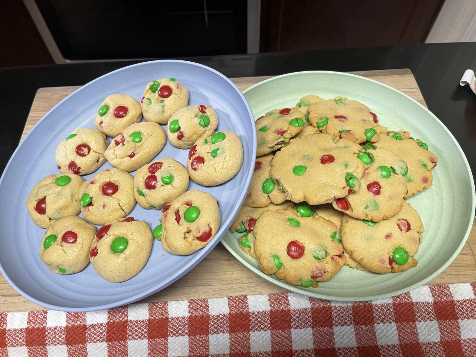 M&M Cookies – Catherine's Plates