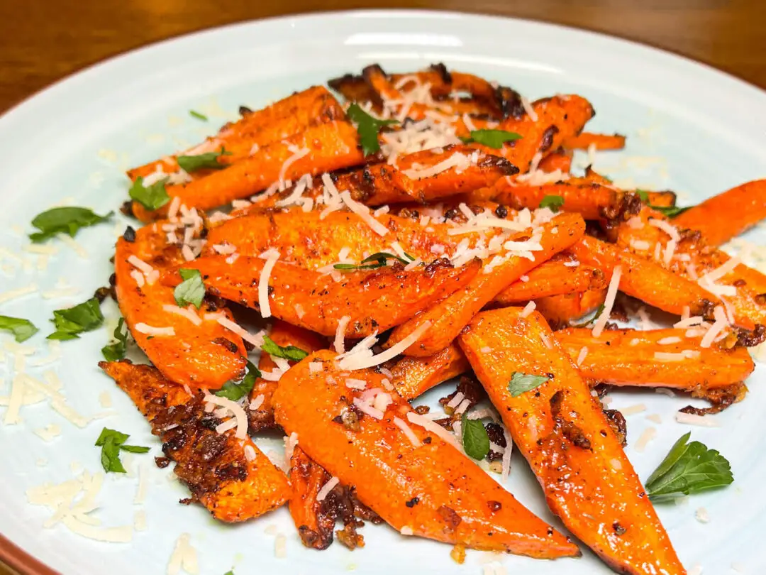 Parmesan Garlic Roasted Carrots – Catherine's Plates