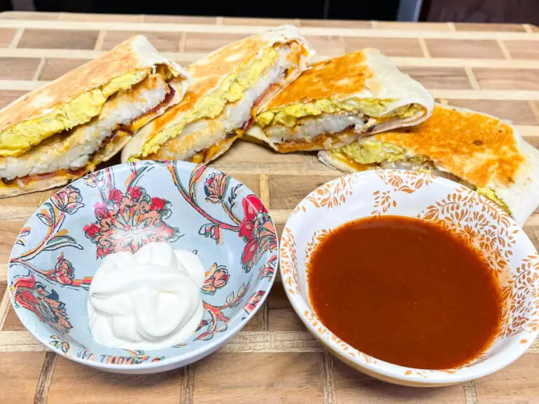 Taco Bell Breakfast Crunchwrap – Catherine's Plates